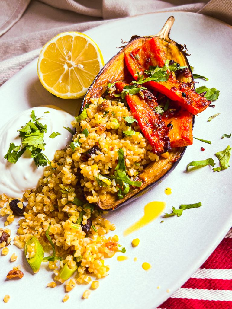 Gebackene Auberginen mit Bulgur - Holla die Kochfee